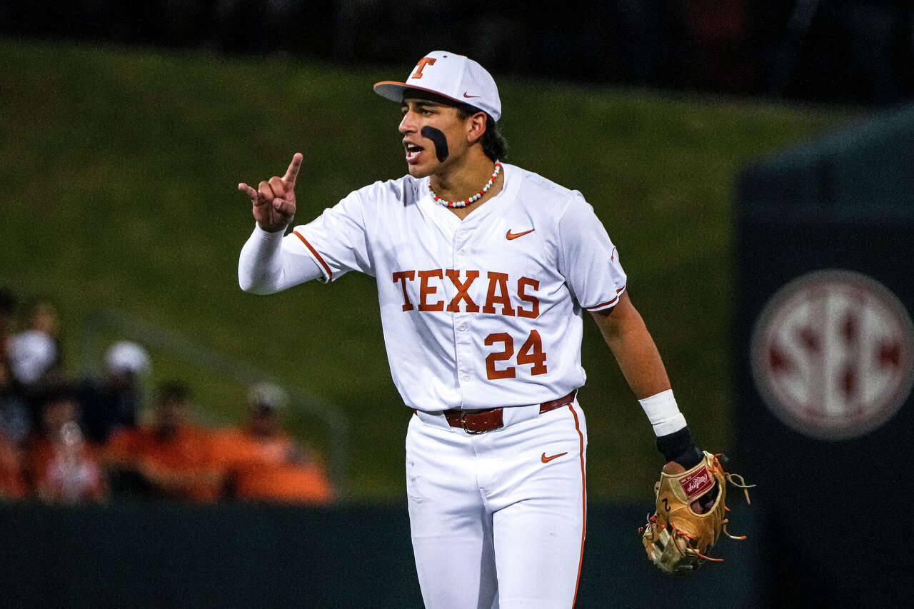 Texas baseball: Shortstop Adrian Rodriguez to miss time to address hand ...