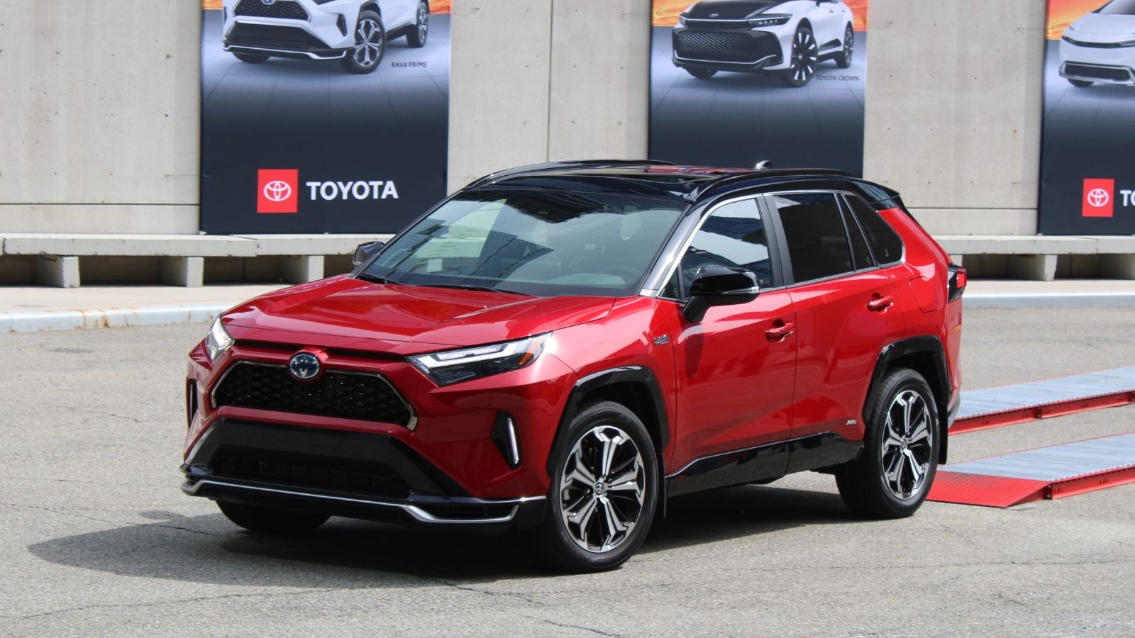 25 vehicles Canadians should test-drive on rough roads before buying