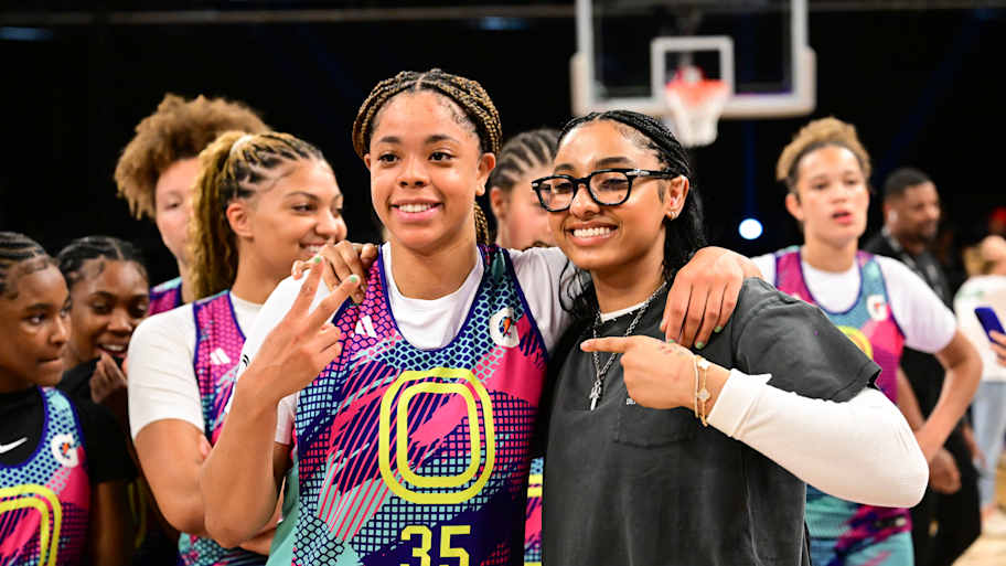 Top recruit Saniyah Hall renews championship focus for USC women’s ...