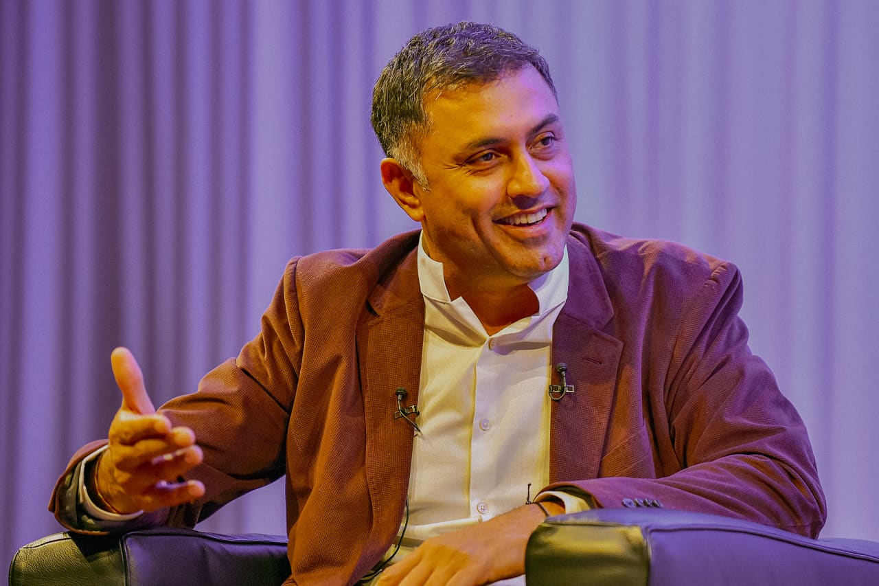 Palo Alto stock rises. Its CEO made a $10 million purchase.