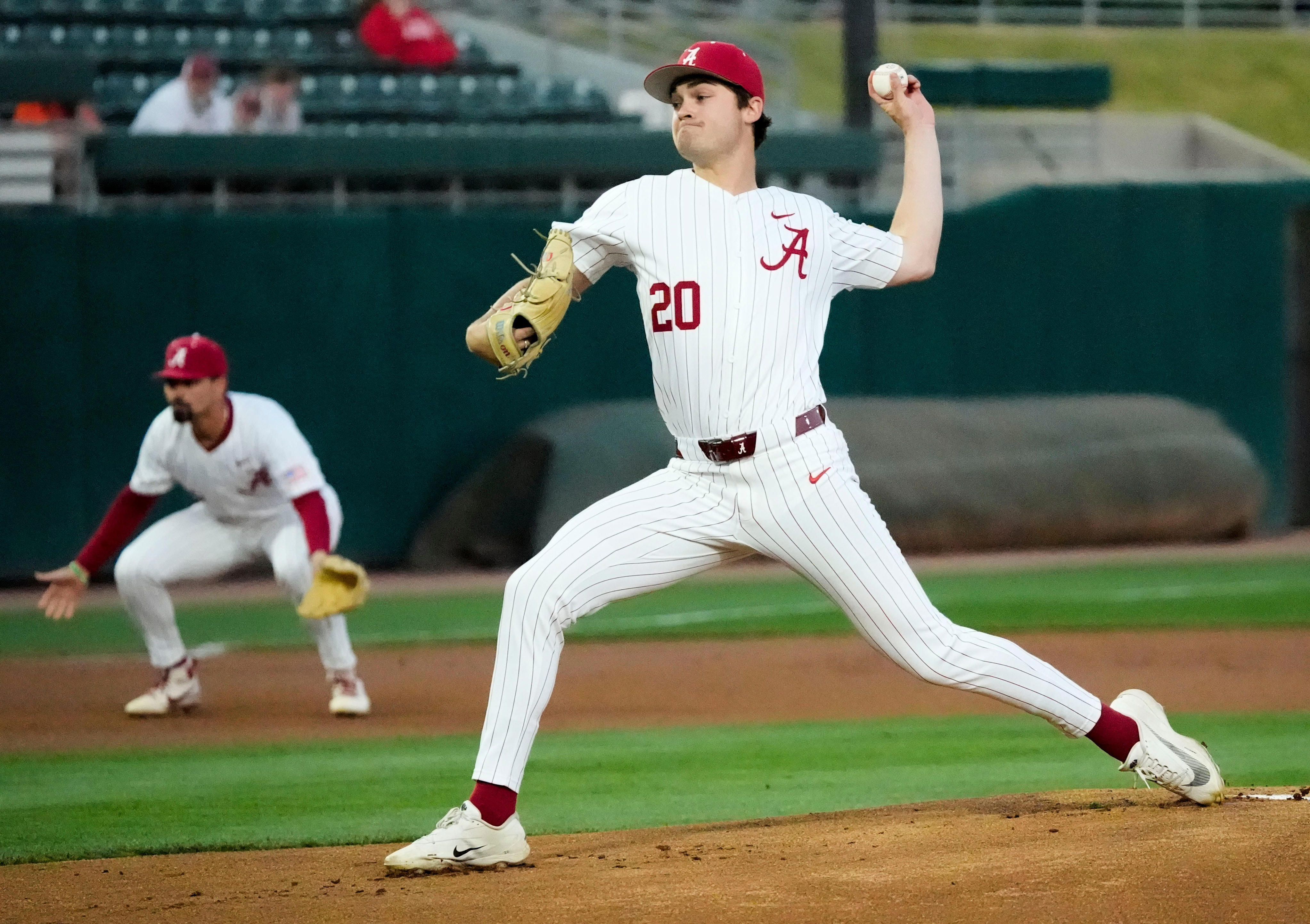 Where Alabama sits in SEC baseball standings after sweep vs. Auburn
