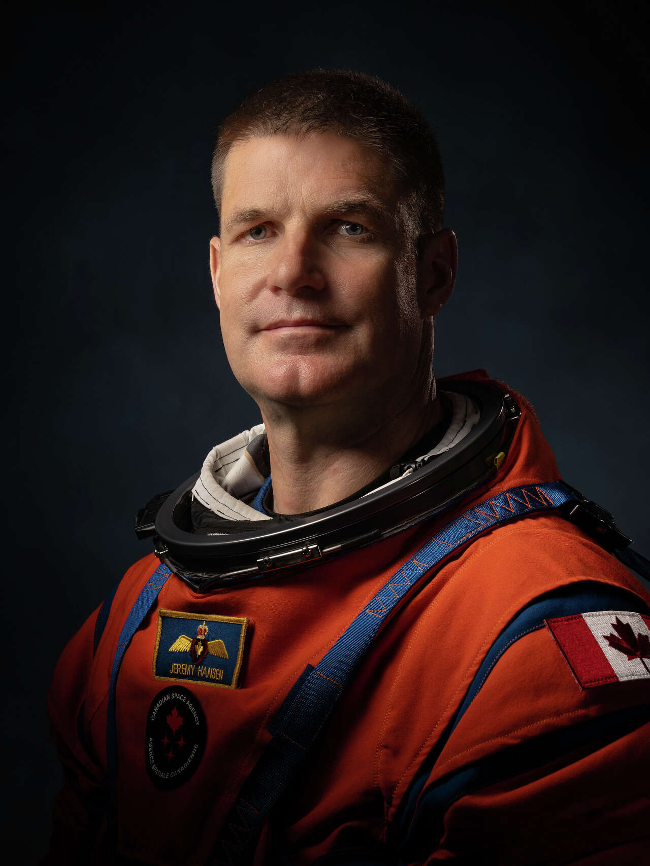 Meet the four astronauts who will fly around the moon on NASA's Artemis ...