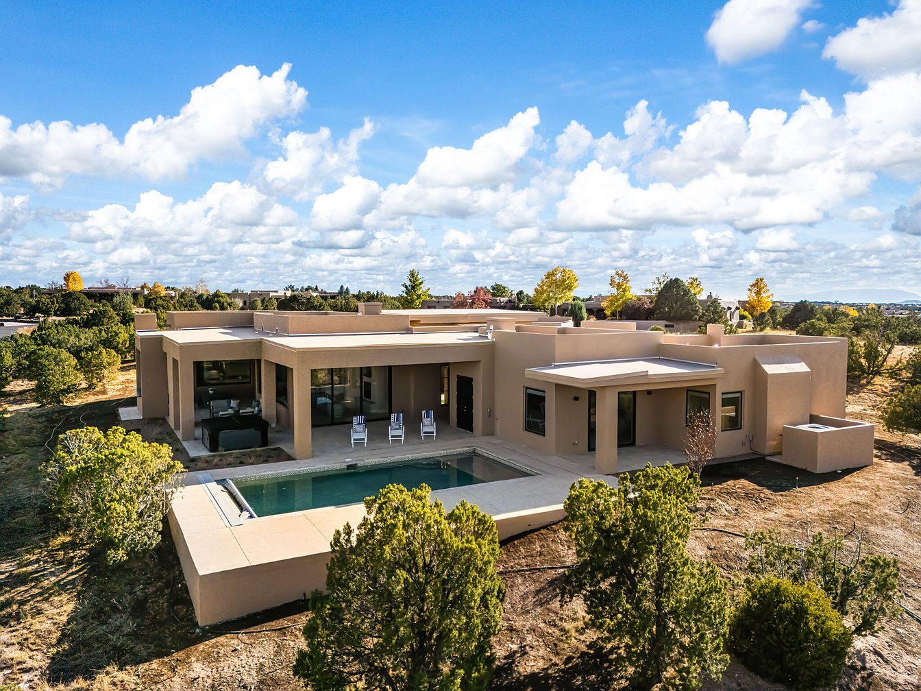 Elegant 2025 custom estate in Santa Fe, New Mexico, featuring ...