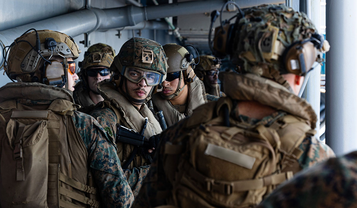 WWIII fears intensify as 3,500 US troops arrive in Iran in preparation ...