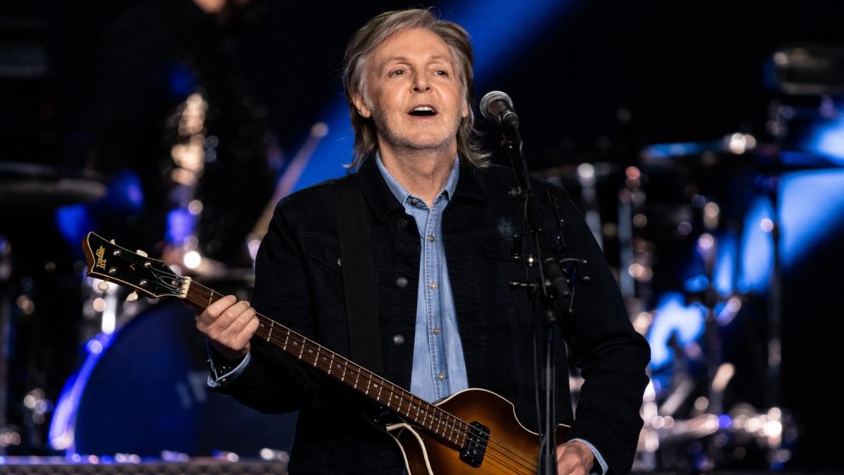 What does Paul McCartney eat after a show? The surprising post ...