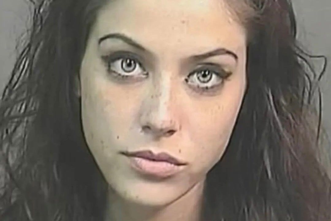 Sara Jane Isbister details dark viral mugshot fame
