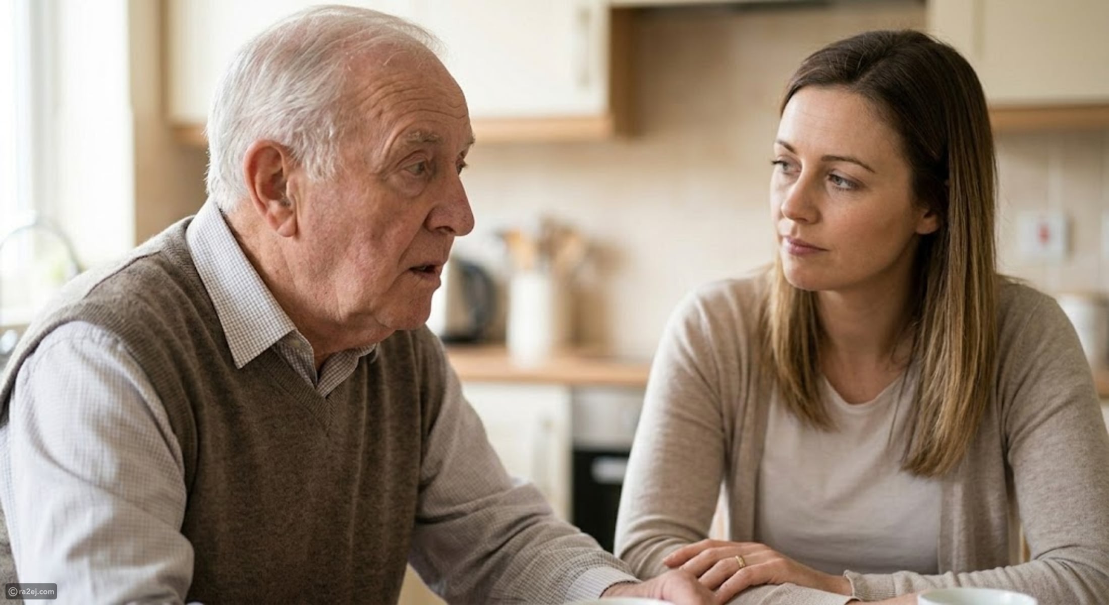Early warning signs of dementia: Subtle symptoms to watch