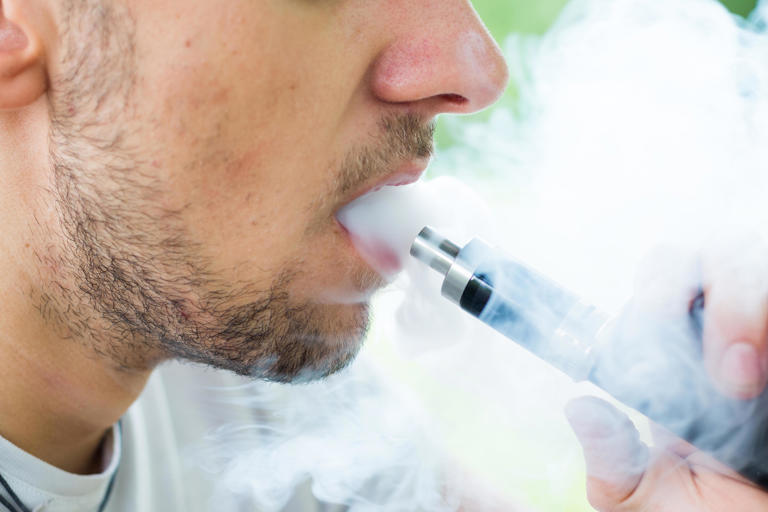 Vaping linked to mouth and lung cancer in major study
