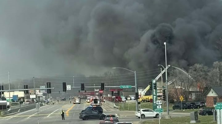 ‘A total loss:’ Smithville fire damages multiple businesses Monday ...