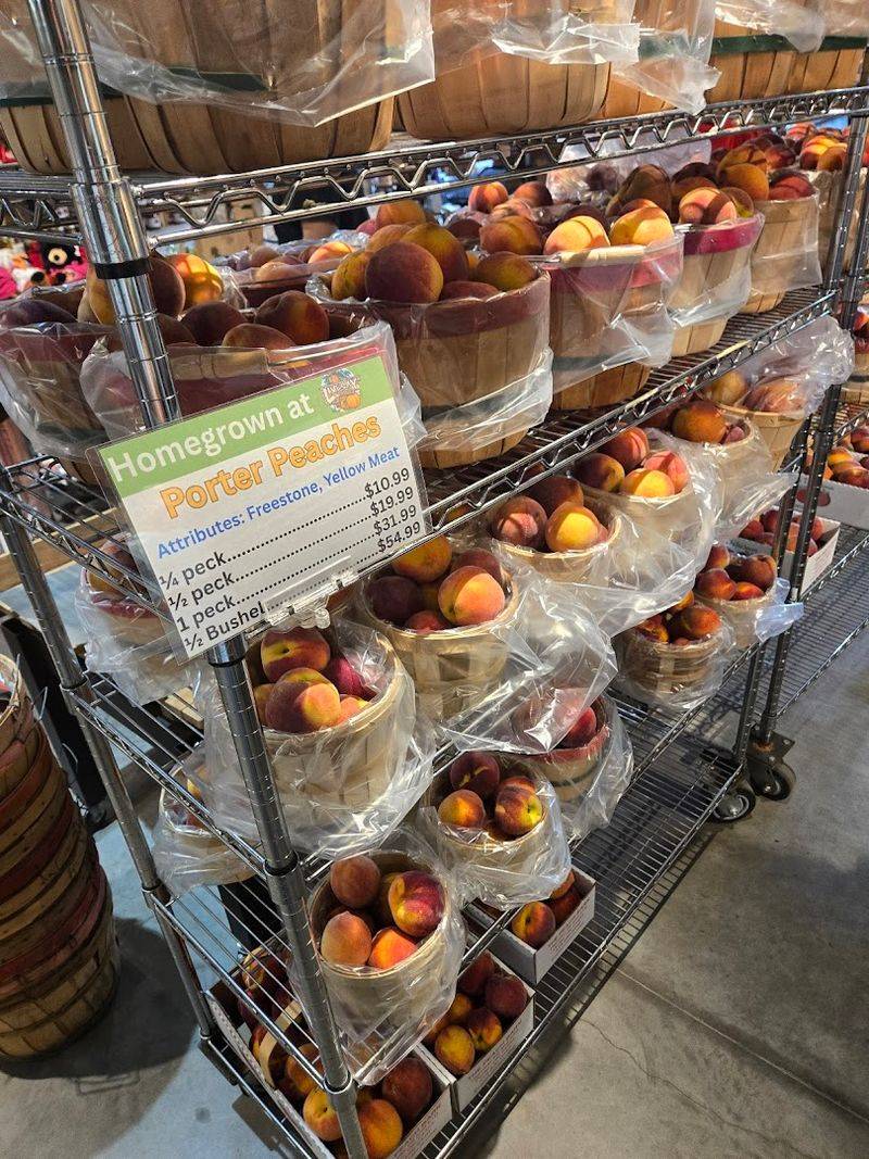 This Oklahoma bakery’s peach pies are so good they haunt your cravings ...