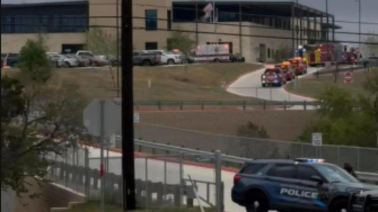 Texas school shooting leaves 15-year-old student dead, Hill Country ...