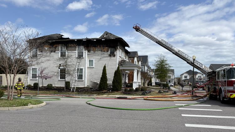Six people displaced after 2-alarm fire on Archstone Drive in Virginia ...
