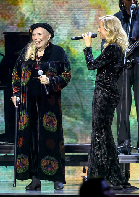 'It changed my life for the better': Joni Mitchell opens up about ...