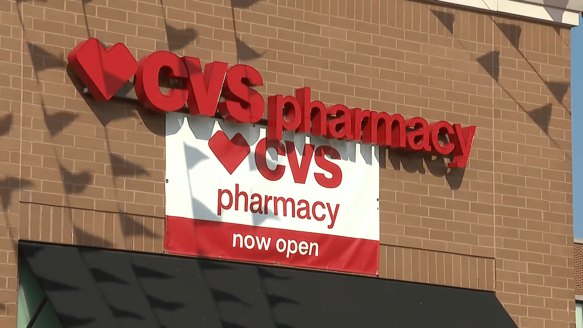 CVS opens first-ever pharmacy-only location in Chicago. Here's what it ...