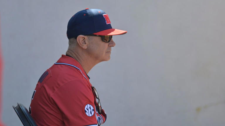 Fire Mike Bianco chants getting louder as frustrated Ole Miss fans ...