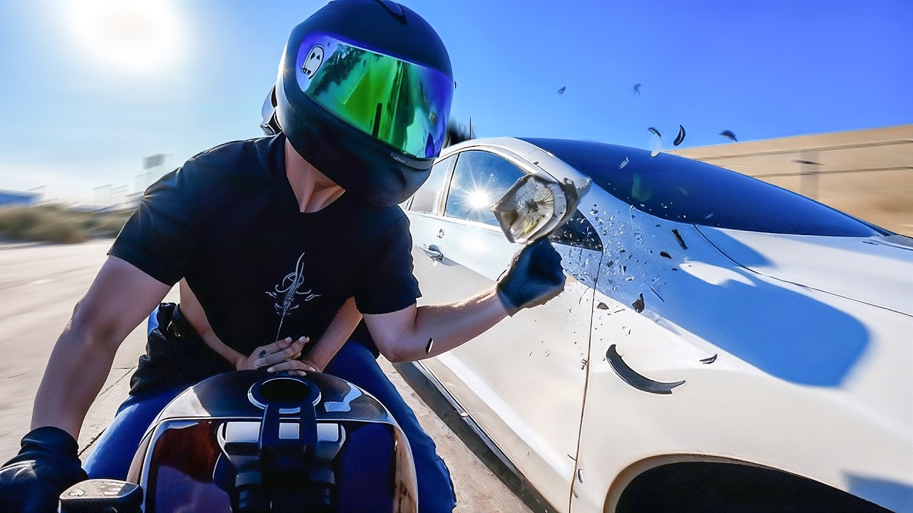 Bikers smash mirrors & survive! Crazy motorcycle moments