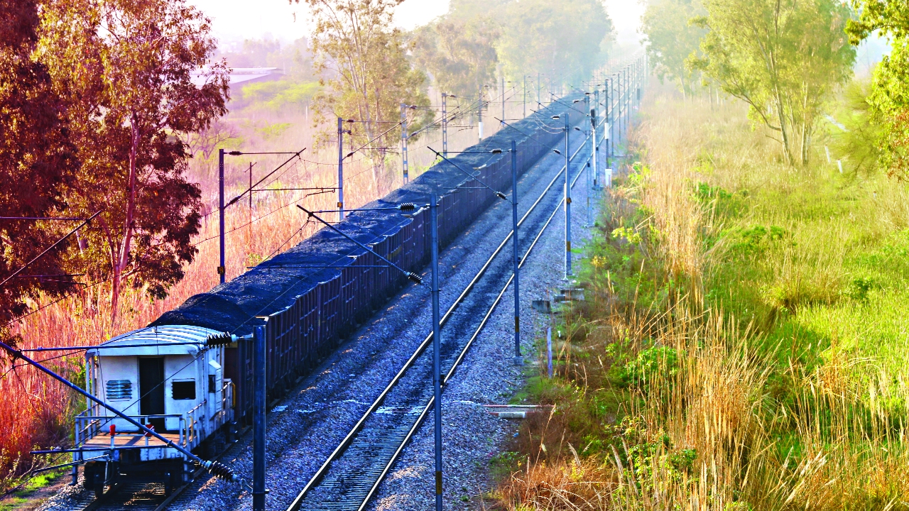 Coal's cool, cracking comeback