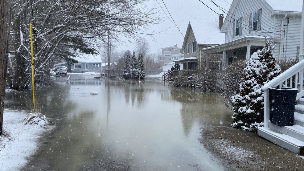 Lewiston homeowners question liability after water main break floods ...