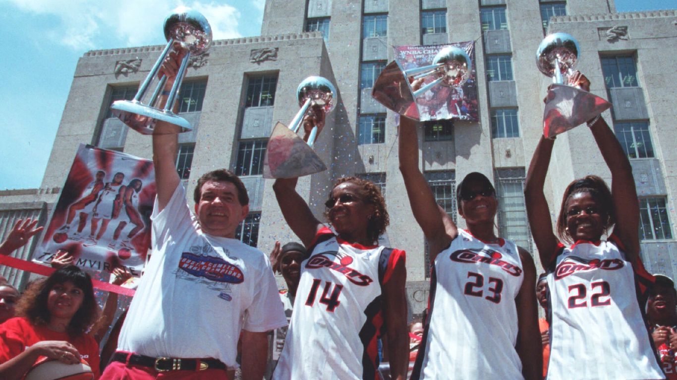 The Houston Comets are coming back after nearly 20 years