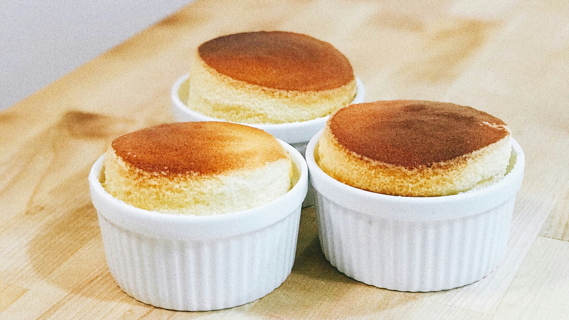 10 hardest desserts to make & 10 easiest to whip up