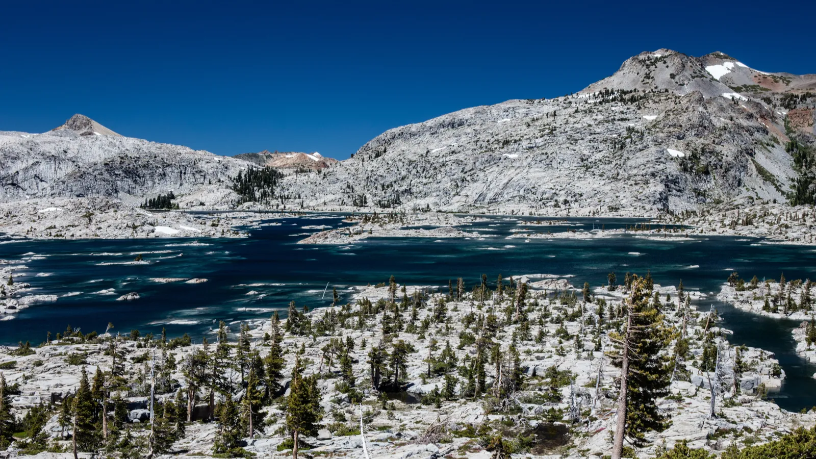 California’s hidden Sierra Lakes Basin offers lakefront camping and ...