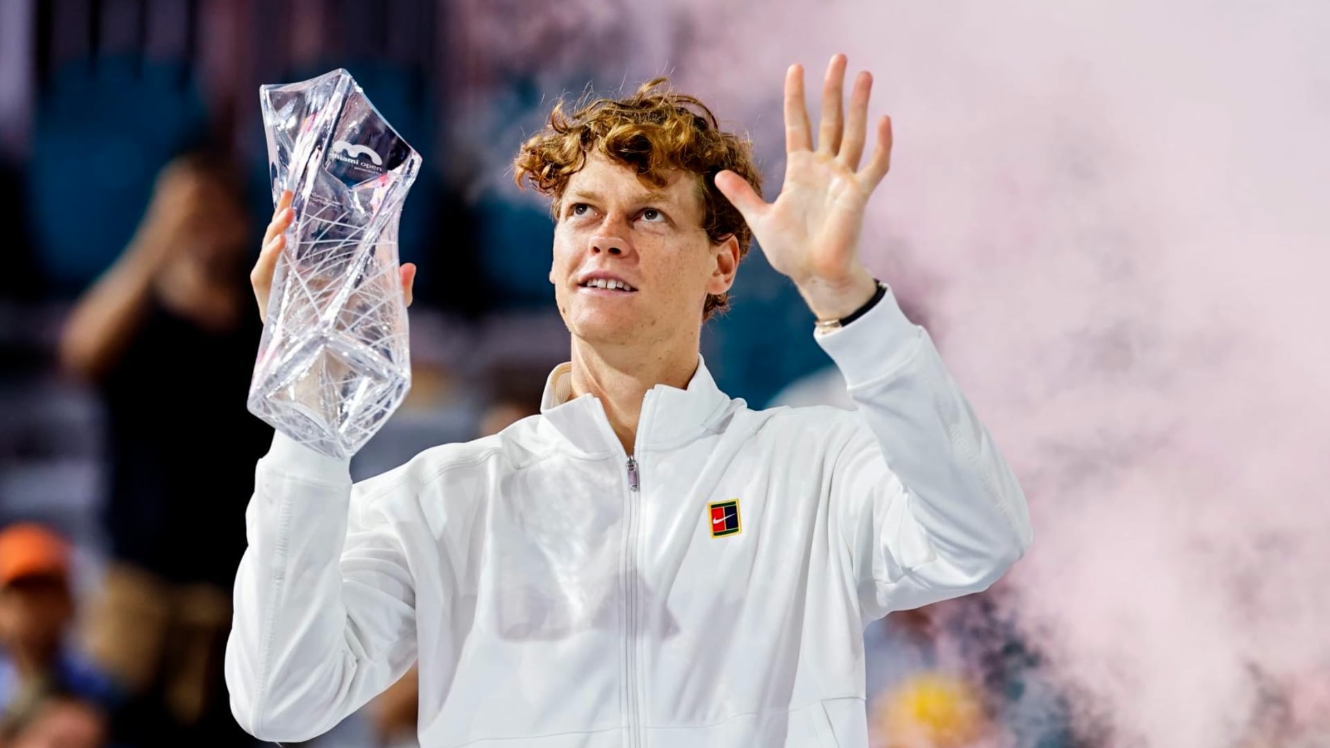 Jannik Sinner remporte Miami et réalise un « Sunshine Double » historique