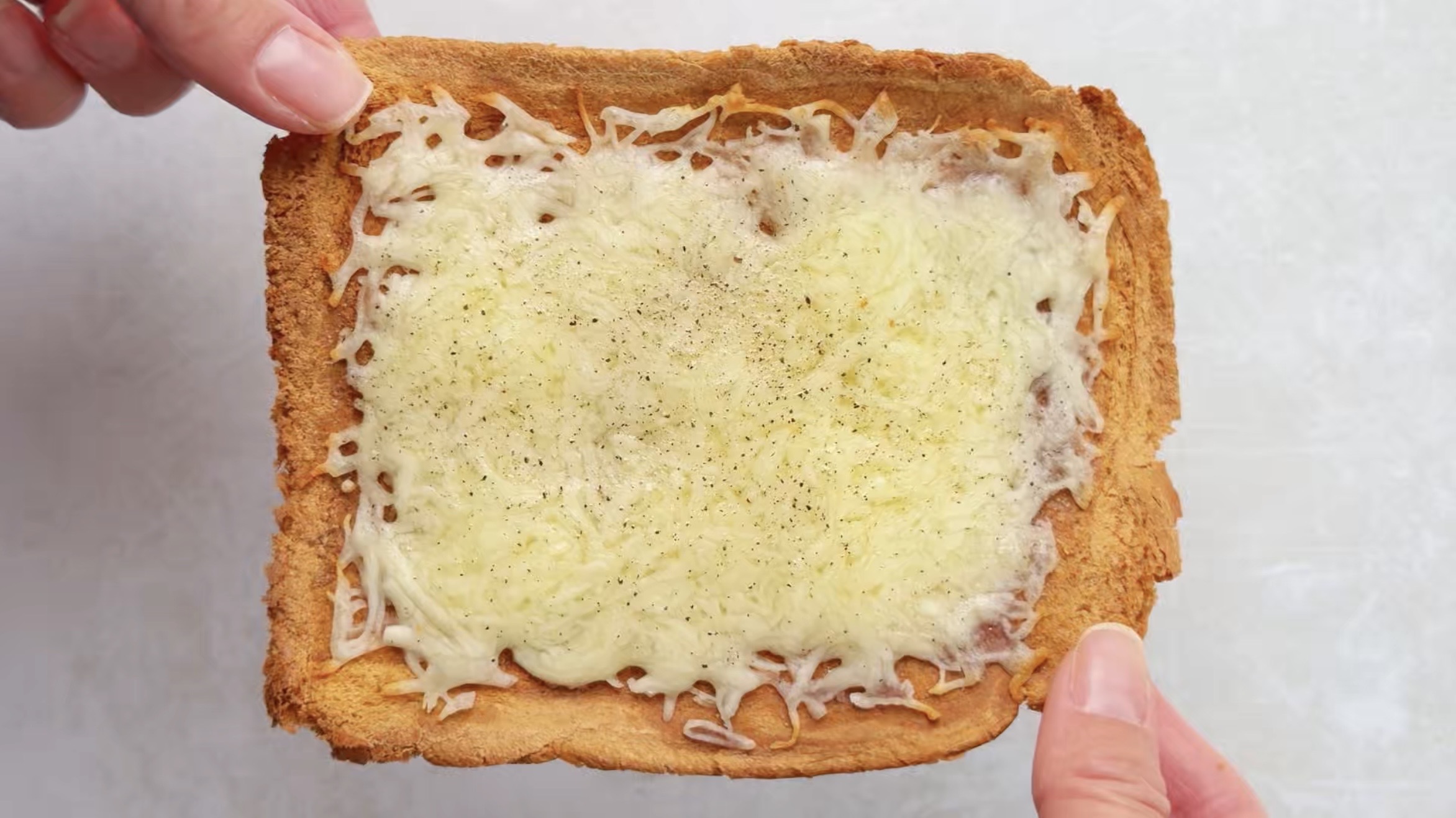 Crispy cheesy flat toast