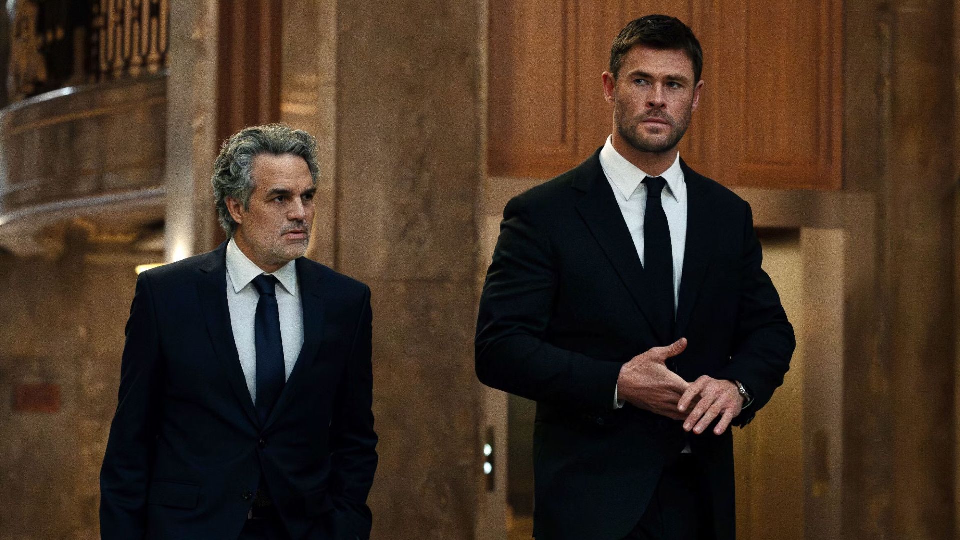 Chris Hemsworth & Mark Ruffalo's $70M box office disappointment is ...