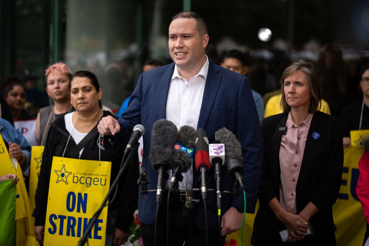 BC union calls for full-time remote work due to spiking gas prices