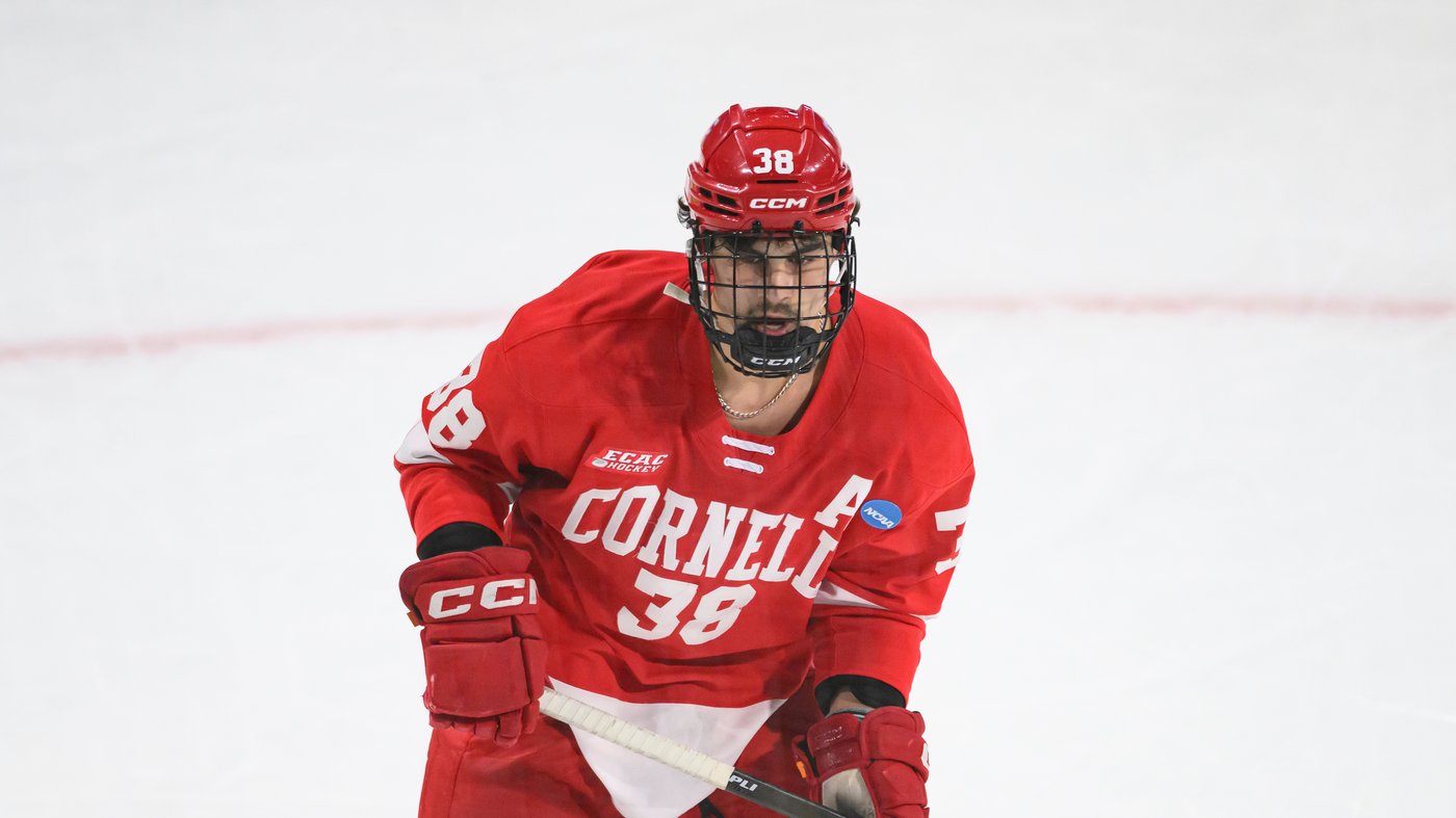 Flames sign forward Jonathan Castagna to three-year, entry-level contract
