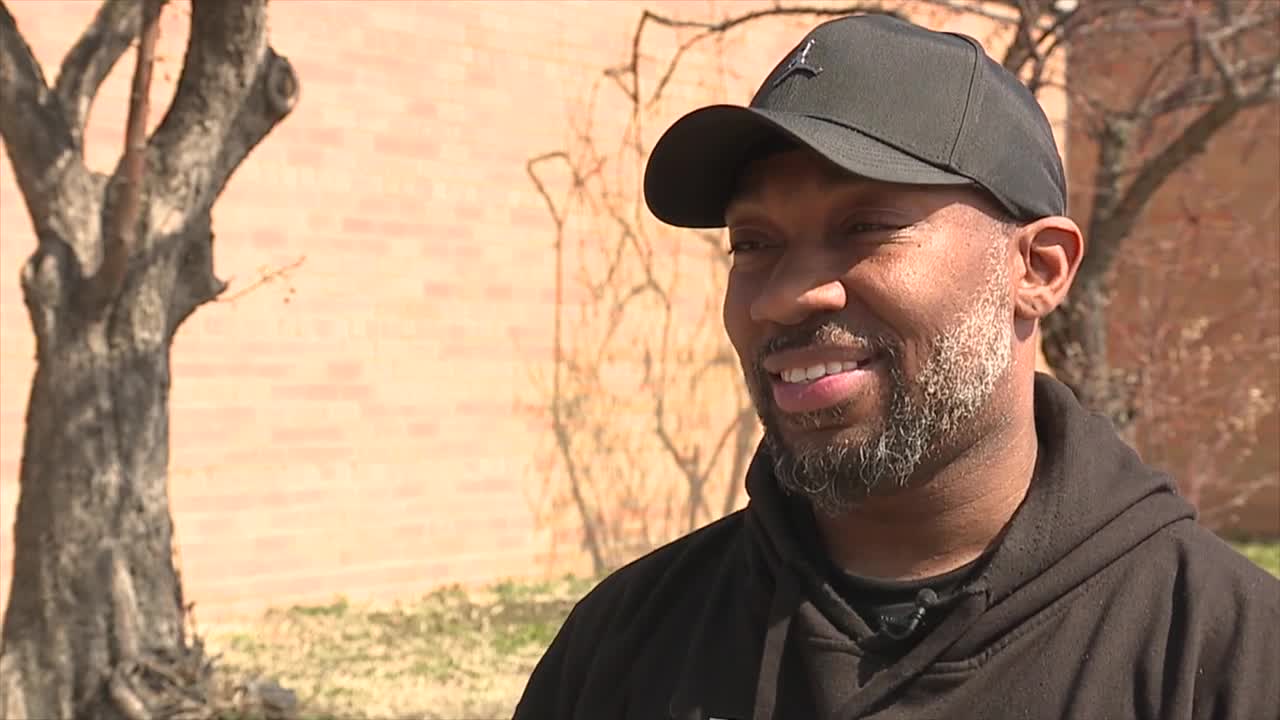 Pastor who had gun pulled on him speaks to 7 News Detroit
