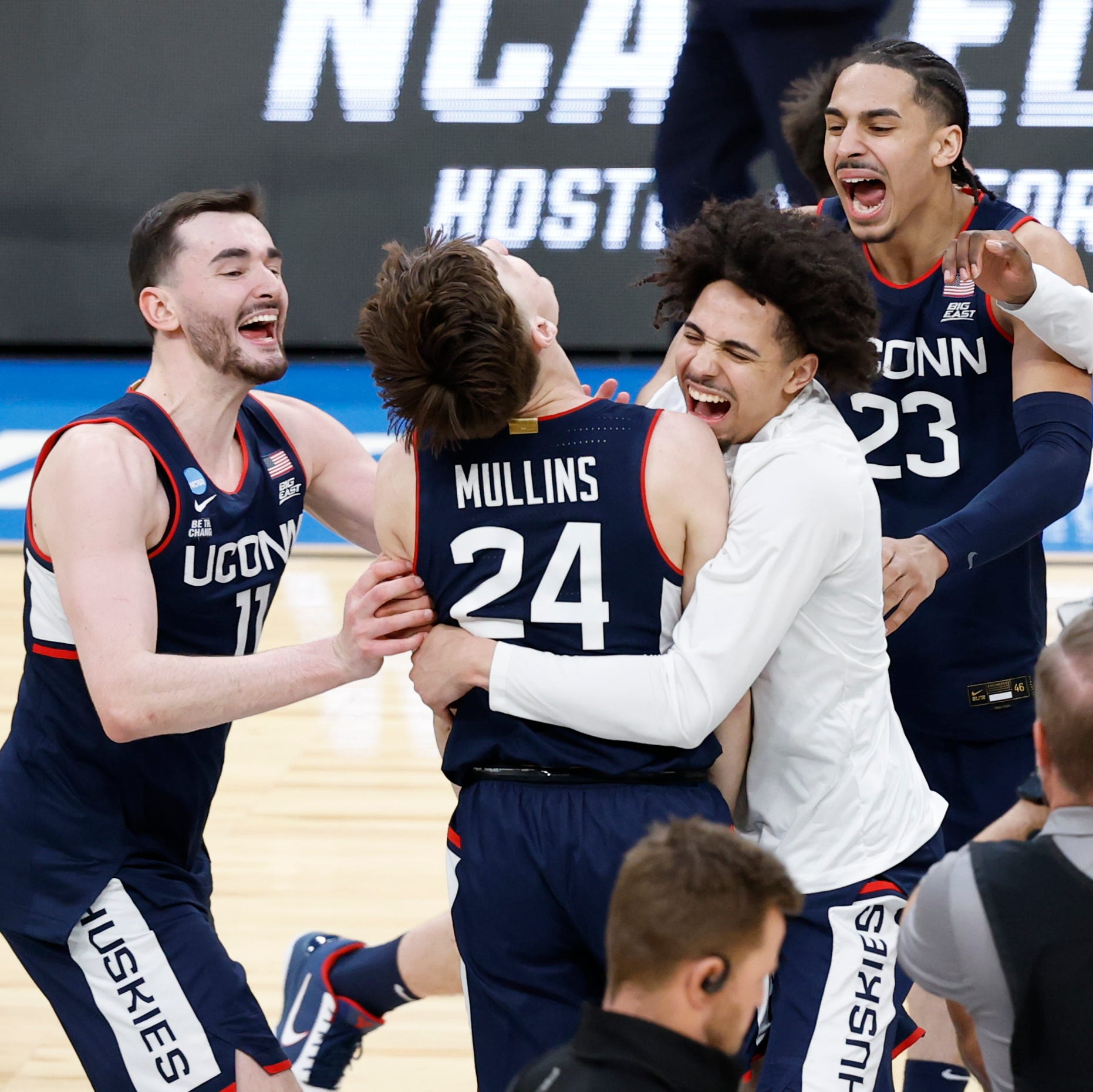 Both UConn teams advanced to the Final Four. How to attend both games