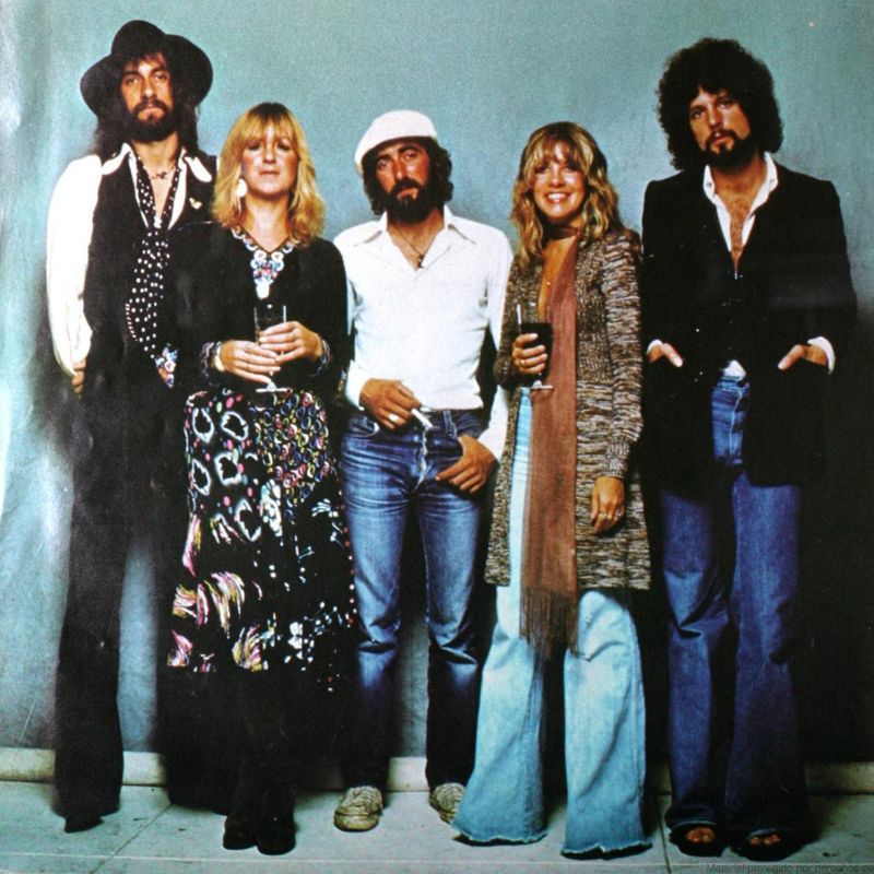 14 classic rock bands that didn’t rely on just one lead singer