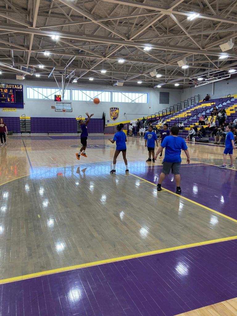 See highlights from Erie elementary school Royal Basketball Tournament