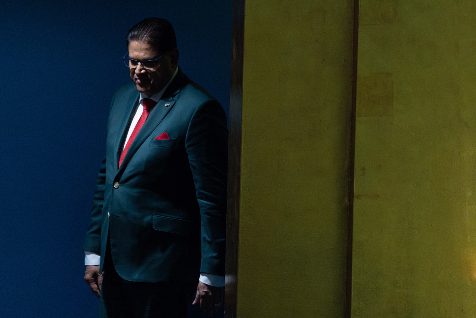 Muere súbitamente el expresidente de Surinam Chandrikapersad Santokhi a ...