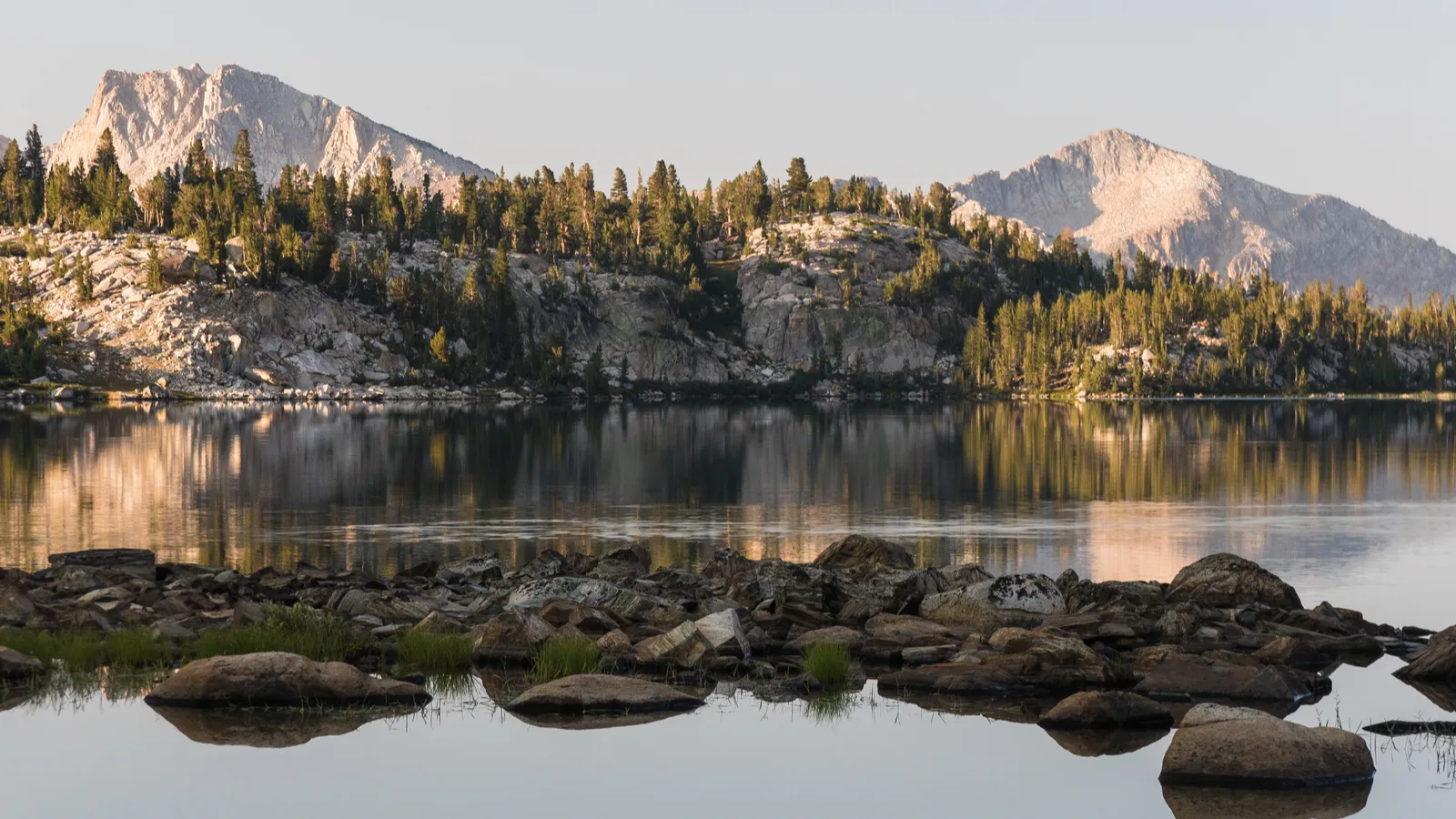 California’s hidden Sierra Lakes Basin offers lakefront camping and ...