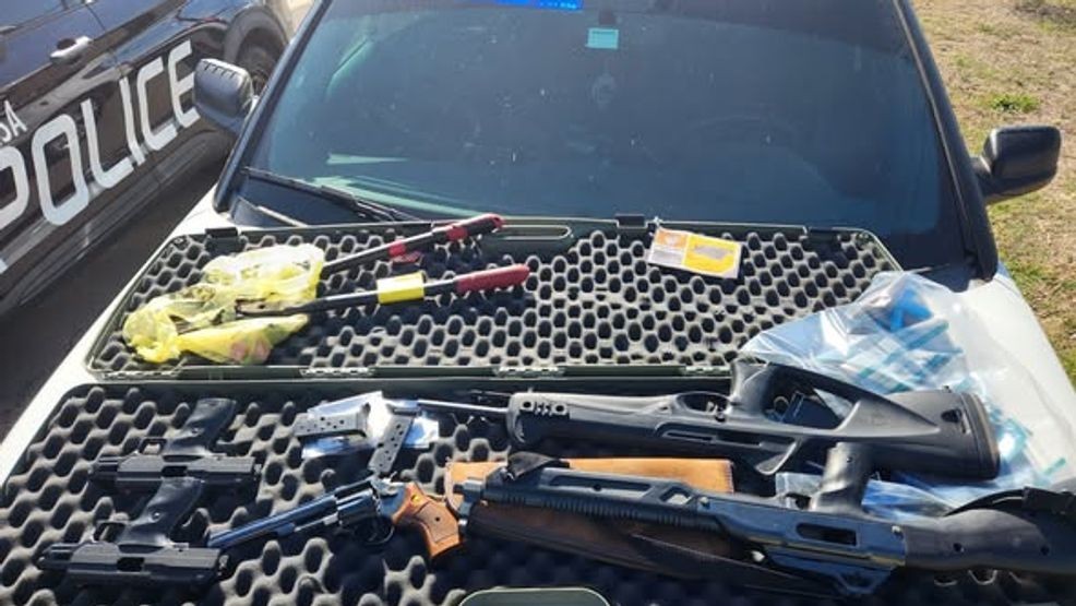 Tulsa police arrest two suspects, recover nearly 30 firearms in illegal ...