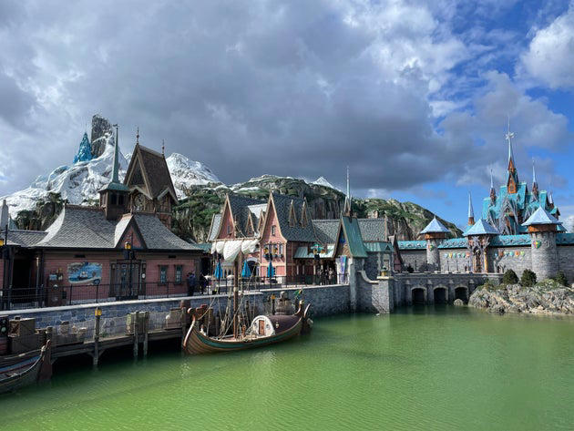 Disney's new World of Frozen, reviewed by a four- and two-year-old