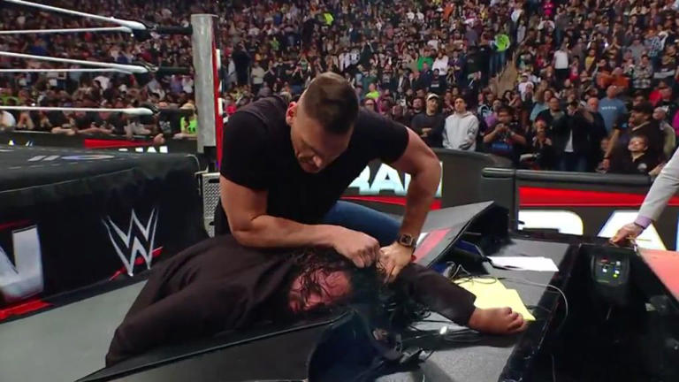 Gunther sets up Seth Rollins match for WWE WrestleMania 42 during RAW ...