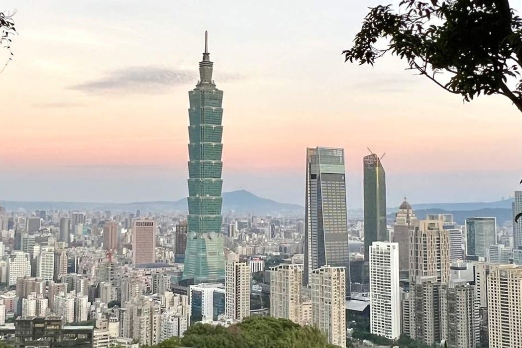 Trump longgarkan tarif impor AS untuk produk Taiwan jadi 15%