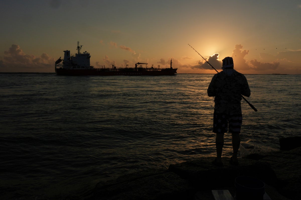 Federal 'God squad' poised to exempt oil and gas drilling in the Gulf ...