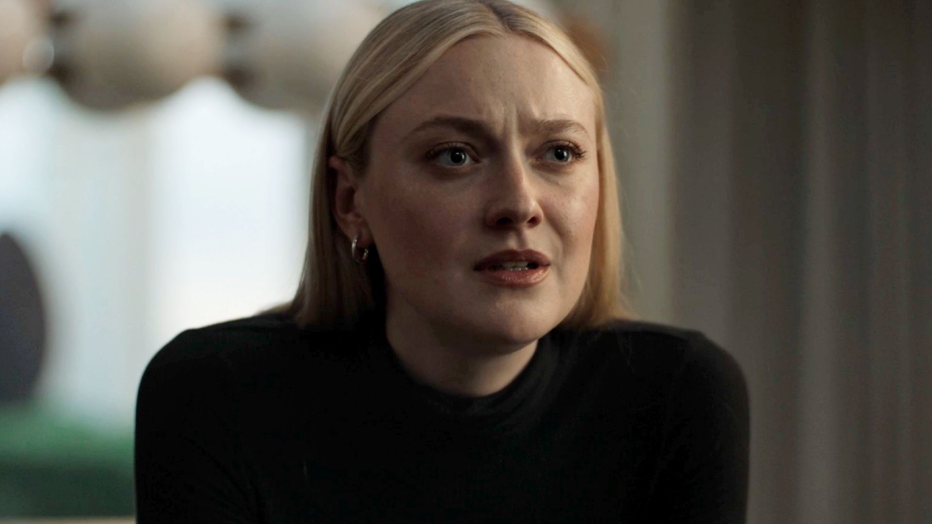 Dakota Fanning's 8-part thriller series based on bestselling novel is ...