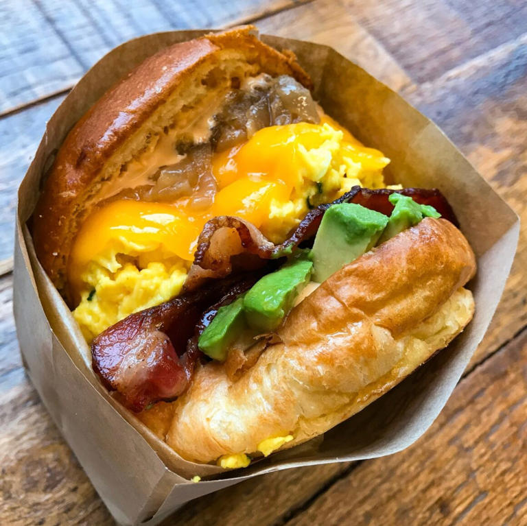 Famous LA egg sandwich chain Eggslut spotted opening first Vancouver ...