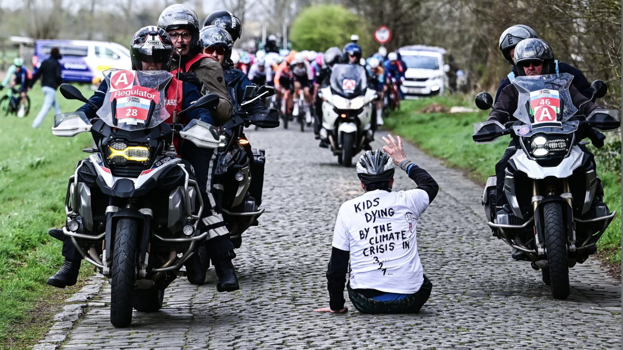Klimaatactivist Wouter Mouton die val veroorzaakte komt vrij onder ...
