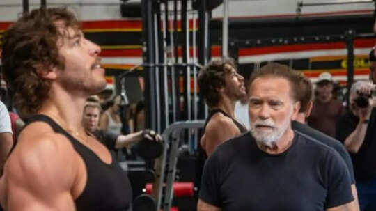 Arnold Schwarzenegger's son Joseph wins his first bodybuilding ...