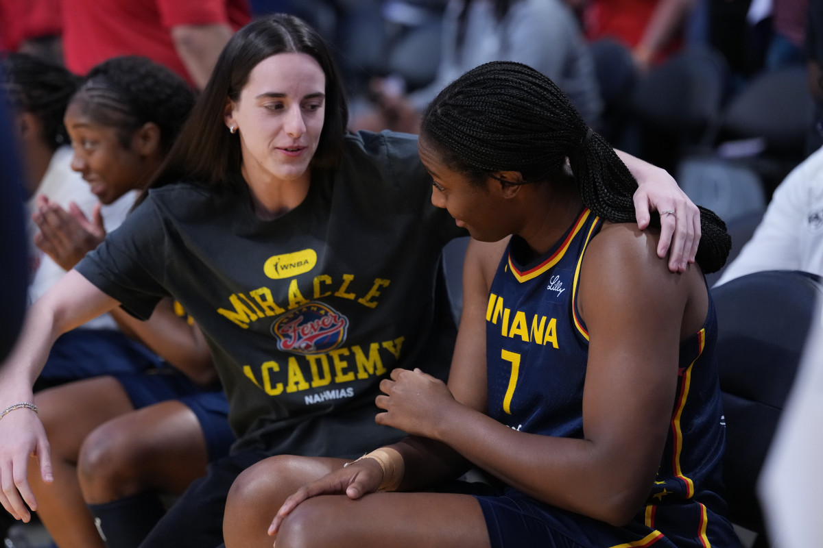 Caitlin Clark sends message after Indiana Fever's Aliyah Boston update