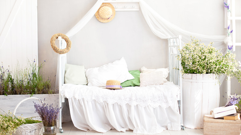 50 French country bedrooms that will inspire a European getaway