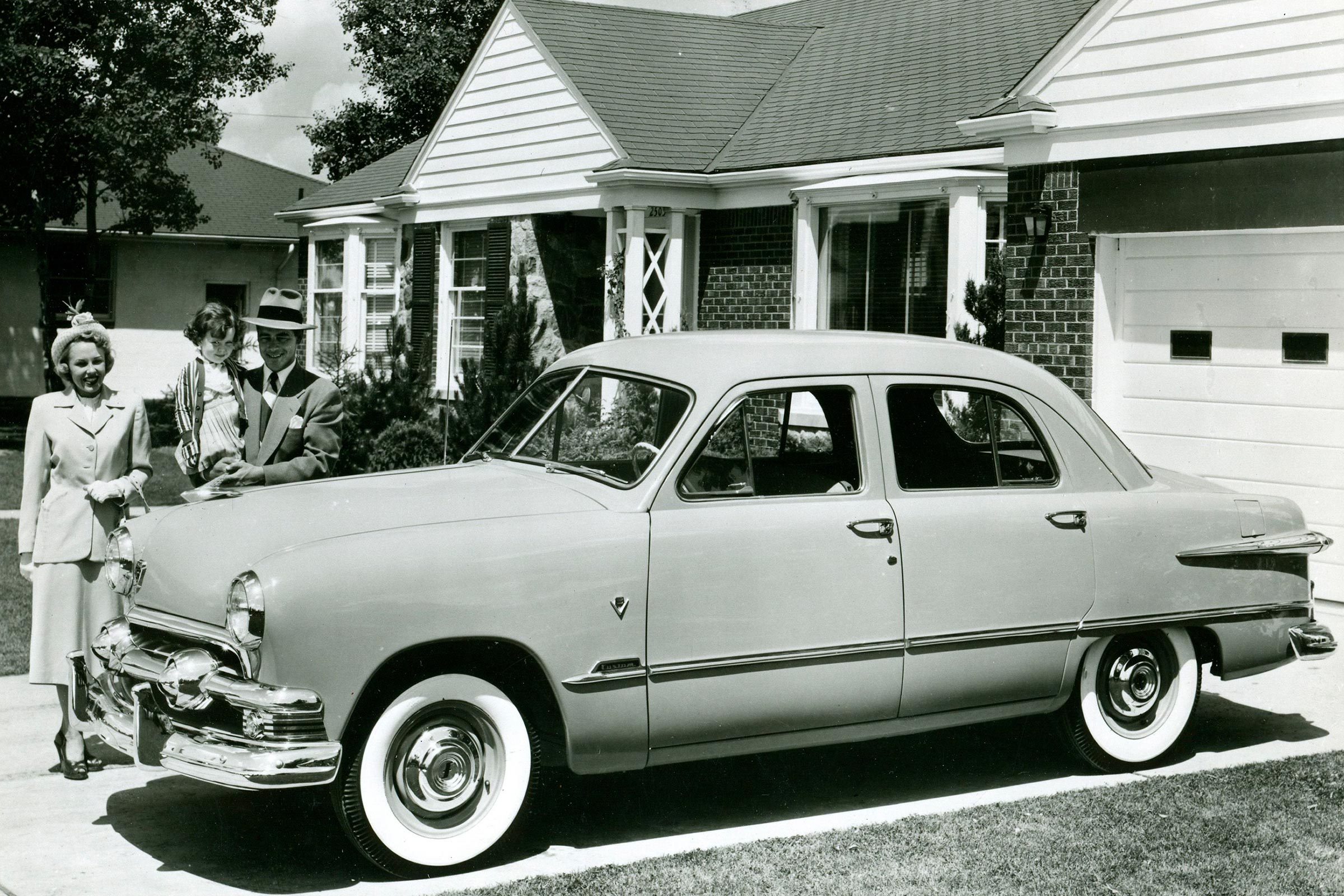 18 rare vintage photos of what life was like in the 1950s