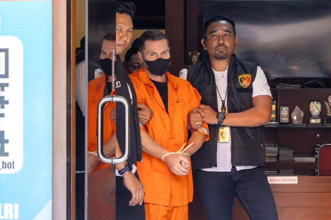 Steven Lyons arrested in Bali, deported