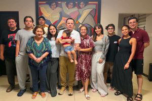 Sylvia Sanchez posts family photos amid Arjo Atayde–Maine Mendoza ...